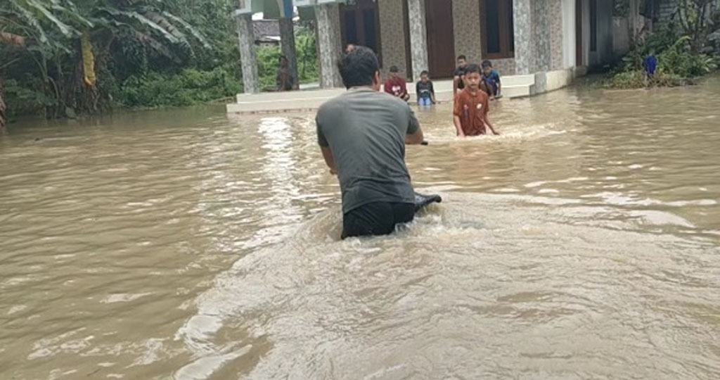 Sejumlah Desa Di Rembang Dilanda Banjir